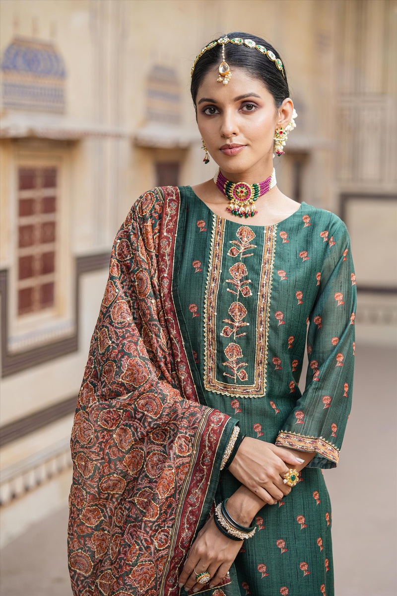 Green Chanderi Silk Kantha Embroidered Kurta Pant Dupatta Set – SCAKHI
